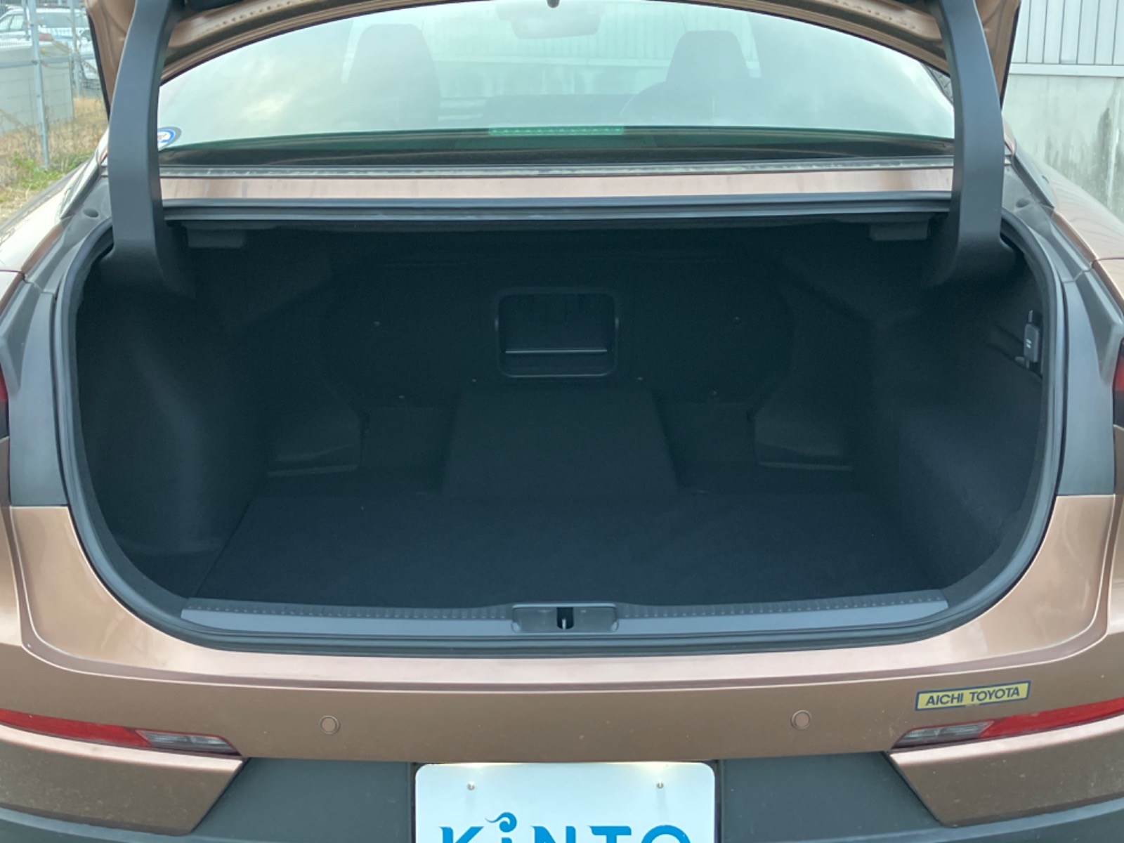 トヨタ クラウン CROSSOVER G"Advanced･Leather Package" HEV 2.5L 4WD(5人乗り ...