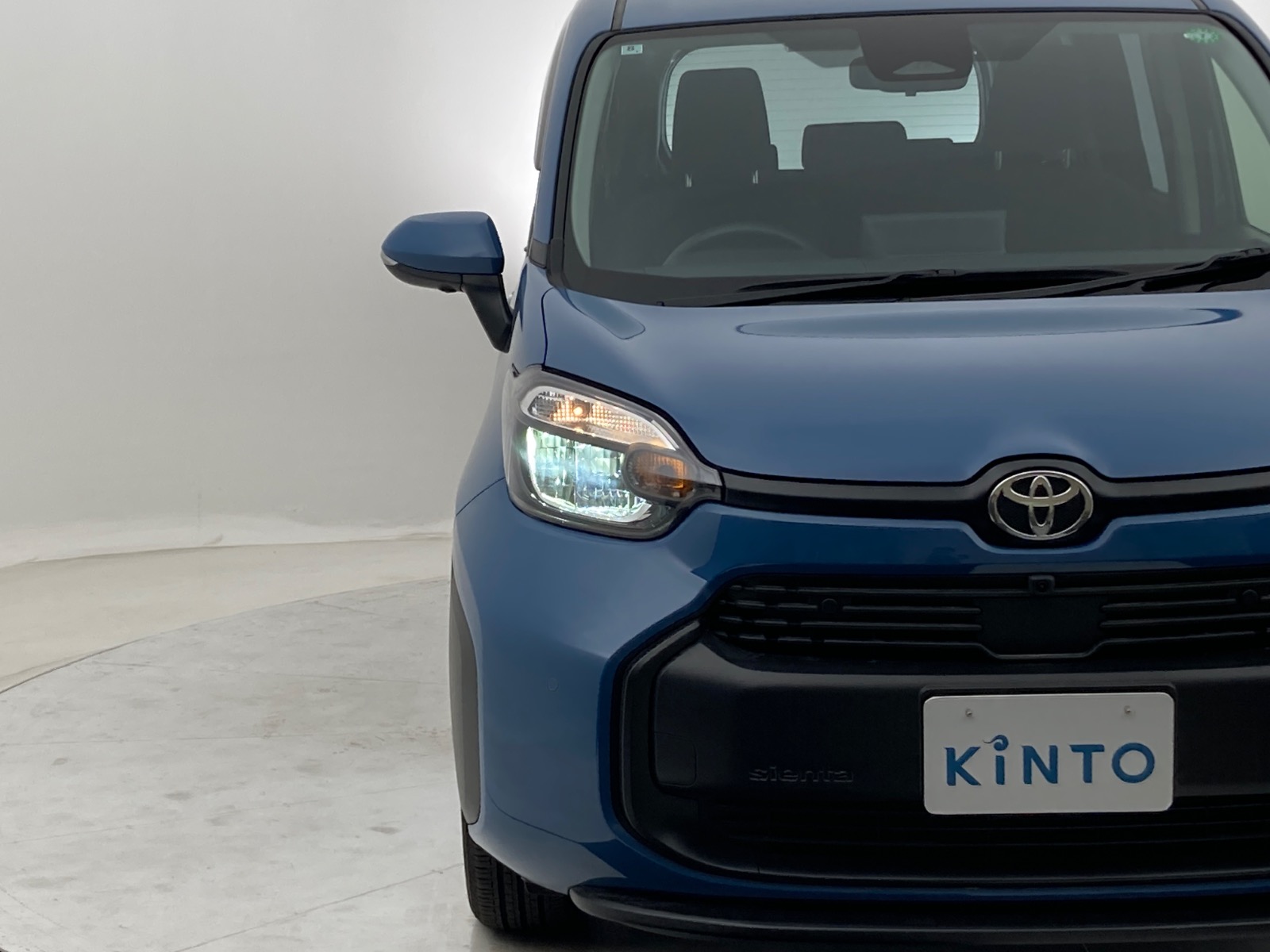 トヨタ シエンタ G GAS 1.5L 2WD(7人乗り) ガソリン 2024年式 グレイッシュブルー [1811]の詳細｜【KINTO ONE(中古車)】トヨタの中古車サブスク（フルサービスリース）