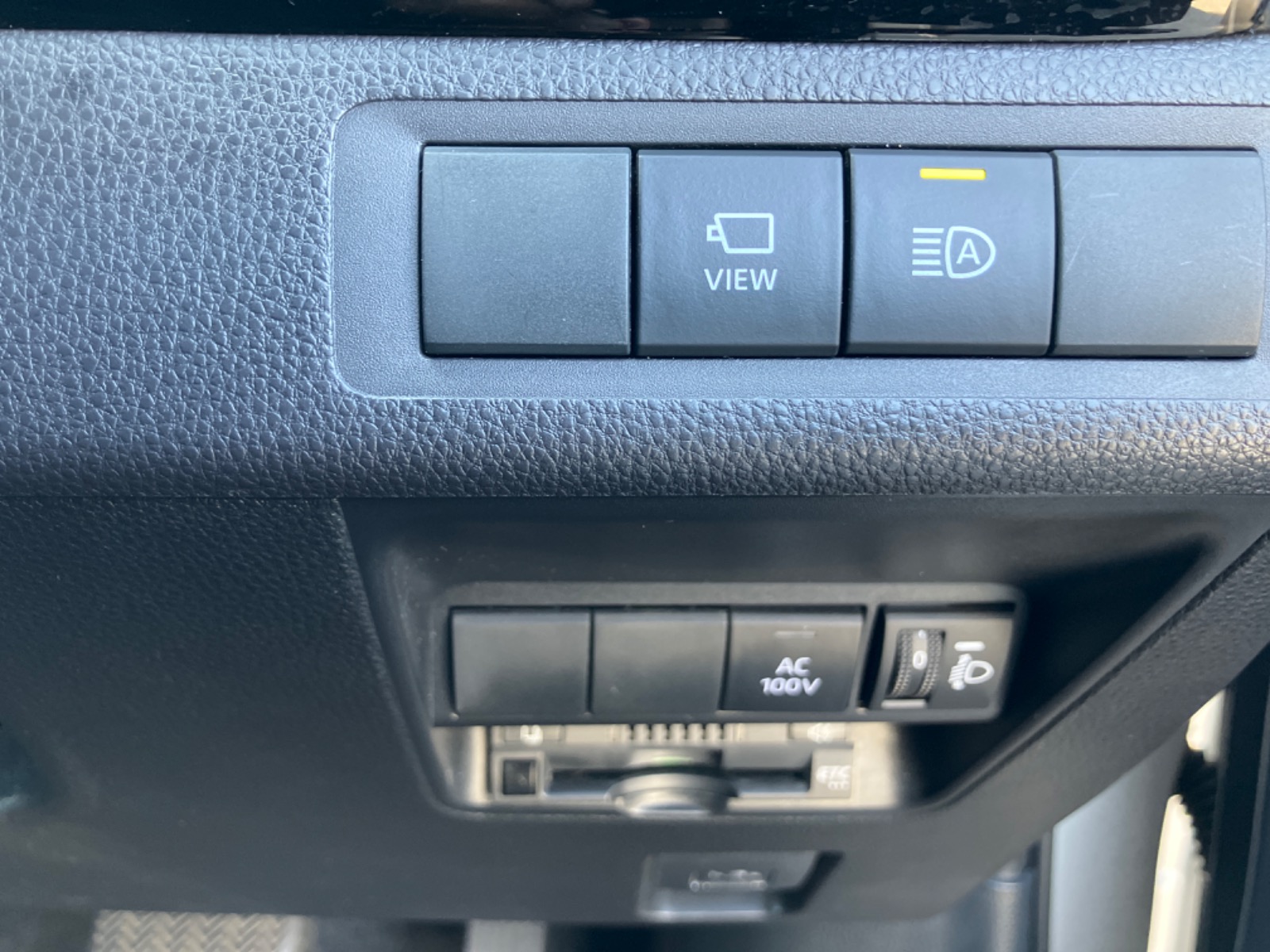 トヨタ アクア G HEV 1.5L 2WD(5人乗り) ハイブリッド 2023年式 クリアベージュメタリック [2118]の詳細｜【KINTO ONE(中古車)】トヨタの中古車サブスク（フル ...